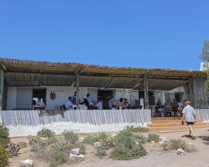 Ten Food Tables Around The World Absolutely Worth Travelling For