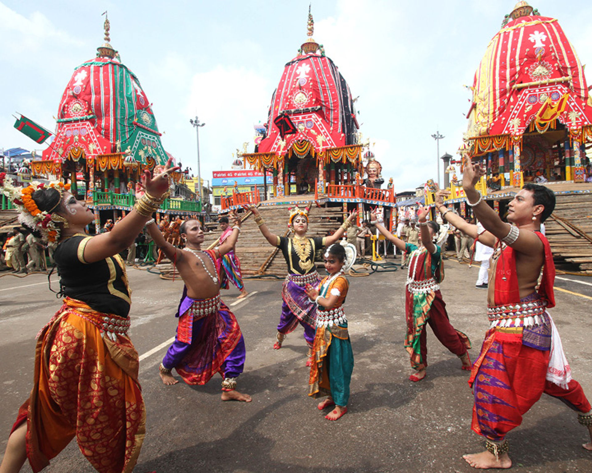 Meet The Gods On The East Coast In Puri - The Spiritual Land Of Odisha