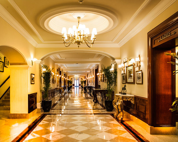 Here Are Top 15 Indian Hotels That'll Spoil You Silly!