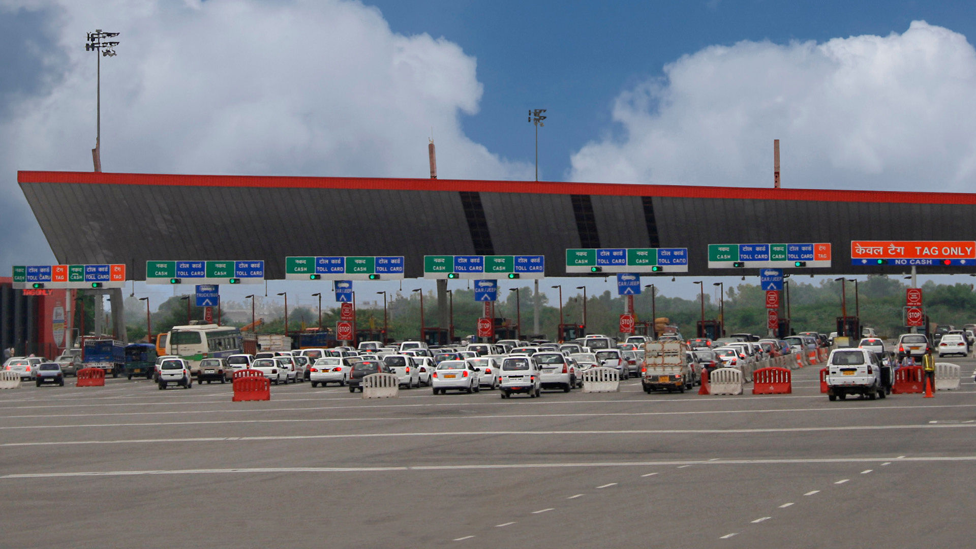 Get a FASTag Before December If You Don’t Want To Pay Double Toll Fees