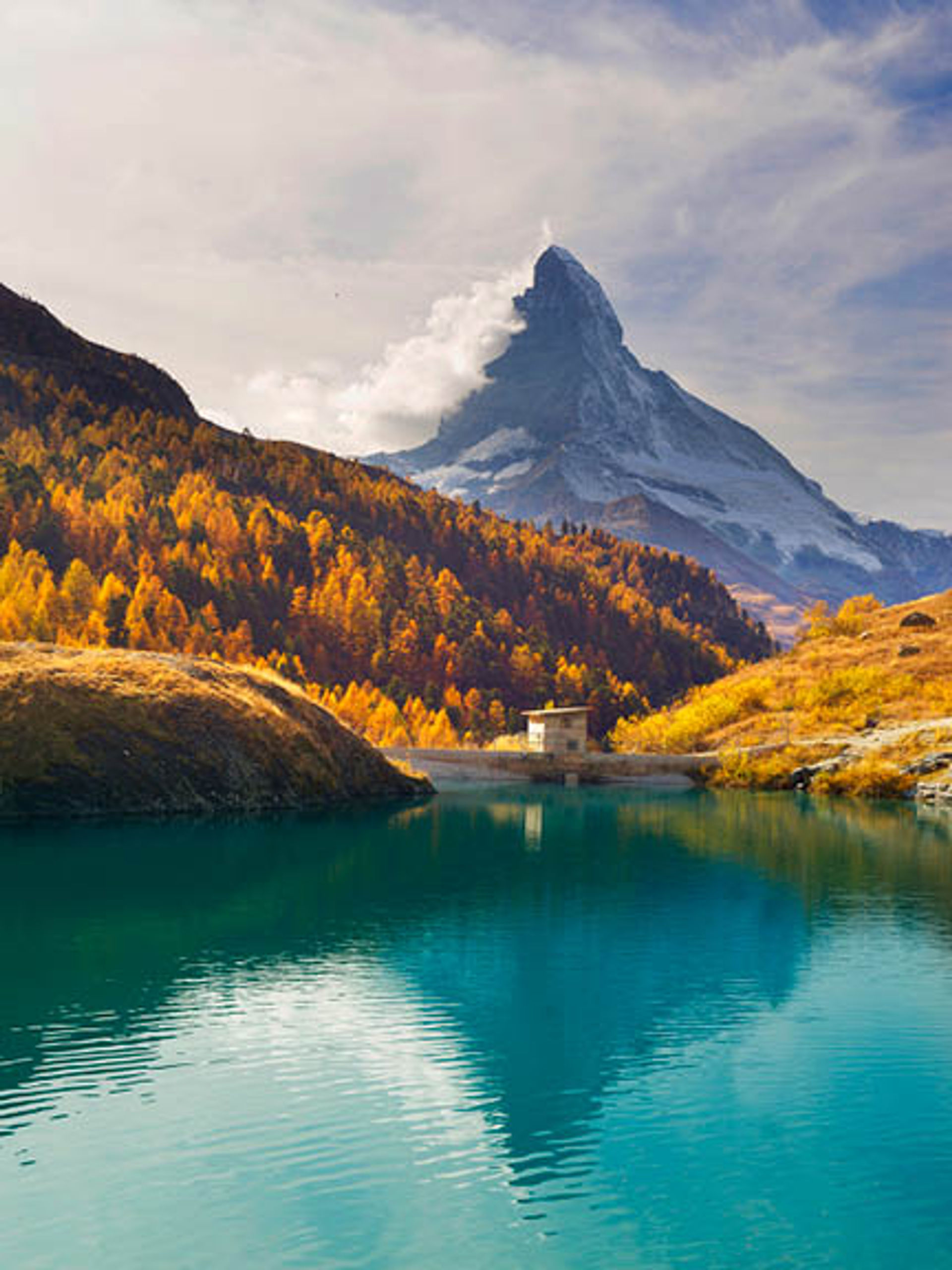 The 'Five Lakes Walk' In Zermatt Should Be On Every Alpinist's 2020 Tr