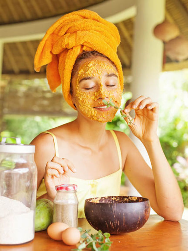 Put That Glow On With These 10 Ubtan Recipes For The Indian Skin!
