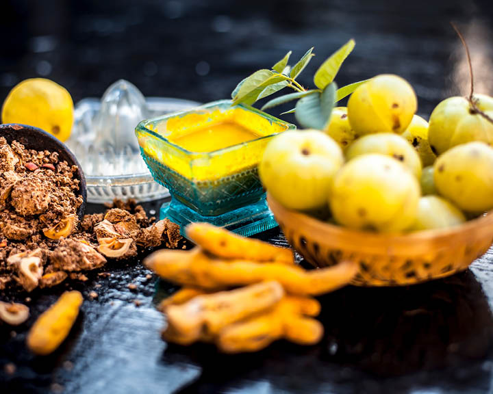 Put That Glow On With These 10 Ubtan Recipes For The Indian Skin!