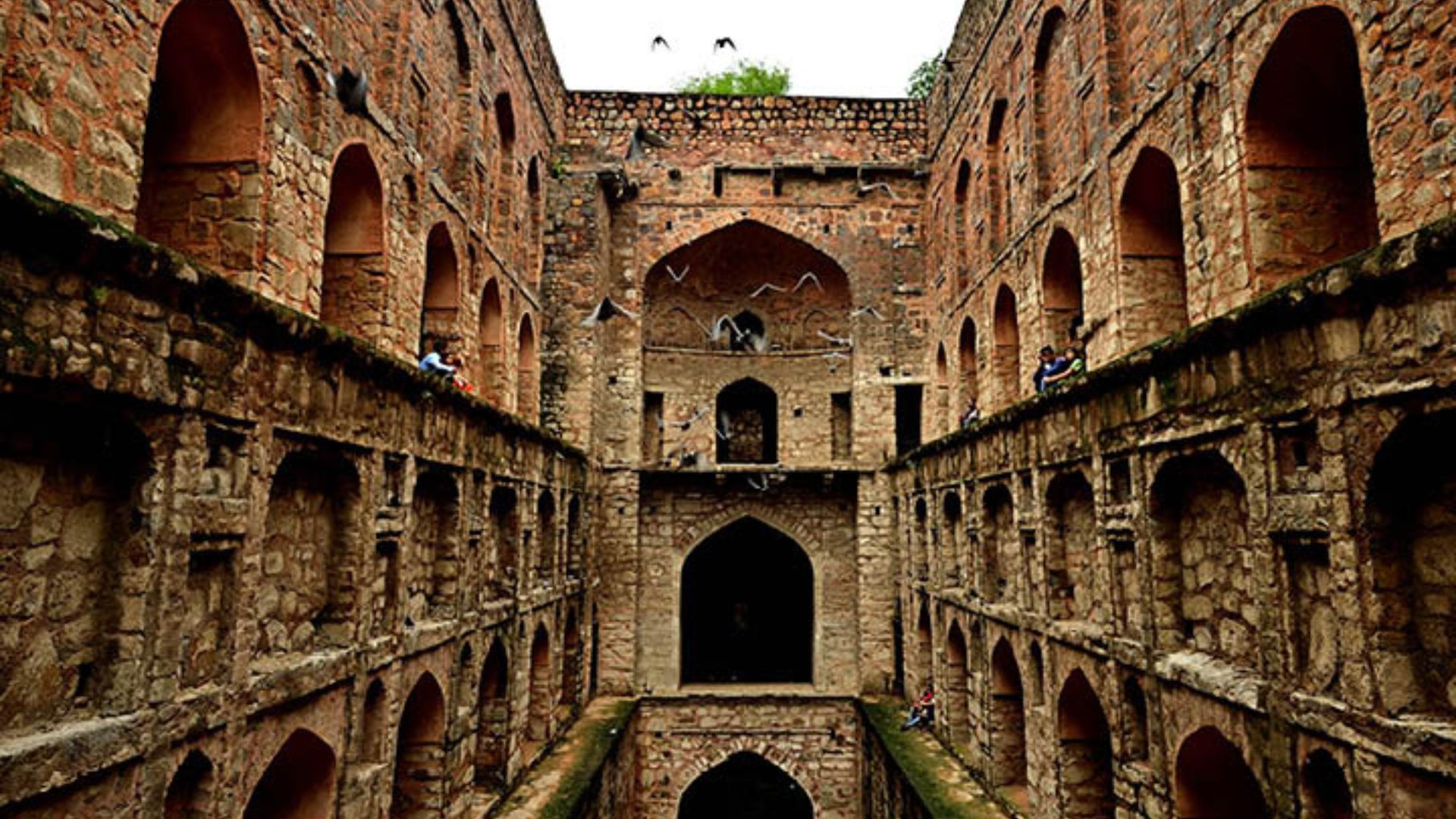 Step Wells In India That You Need To Visit At Least Once In Your Lifetime