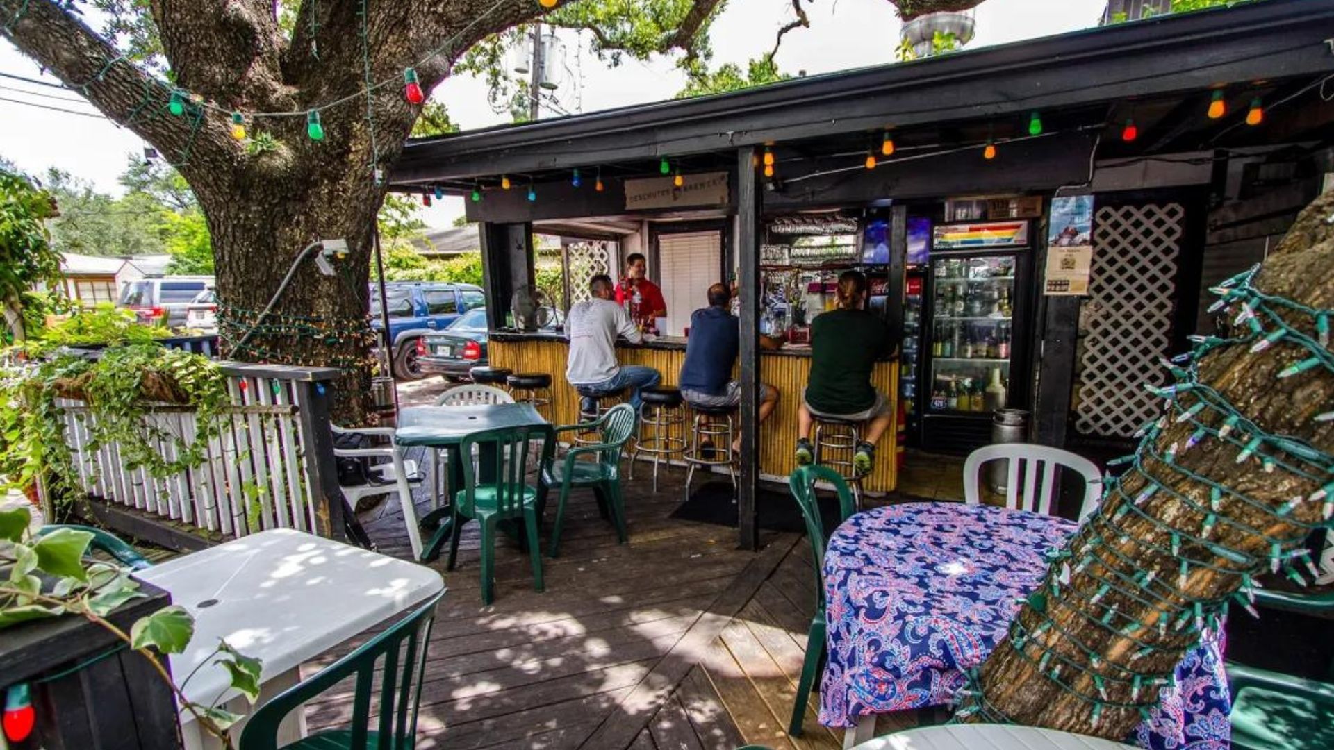 Interesting Cafes And Restaurants Around The World