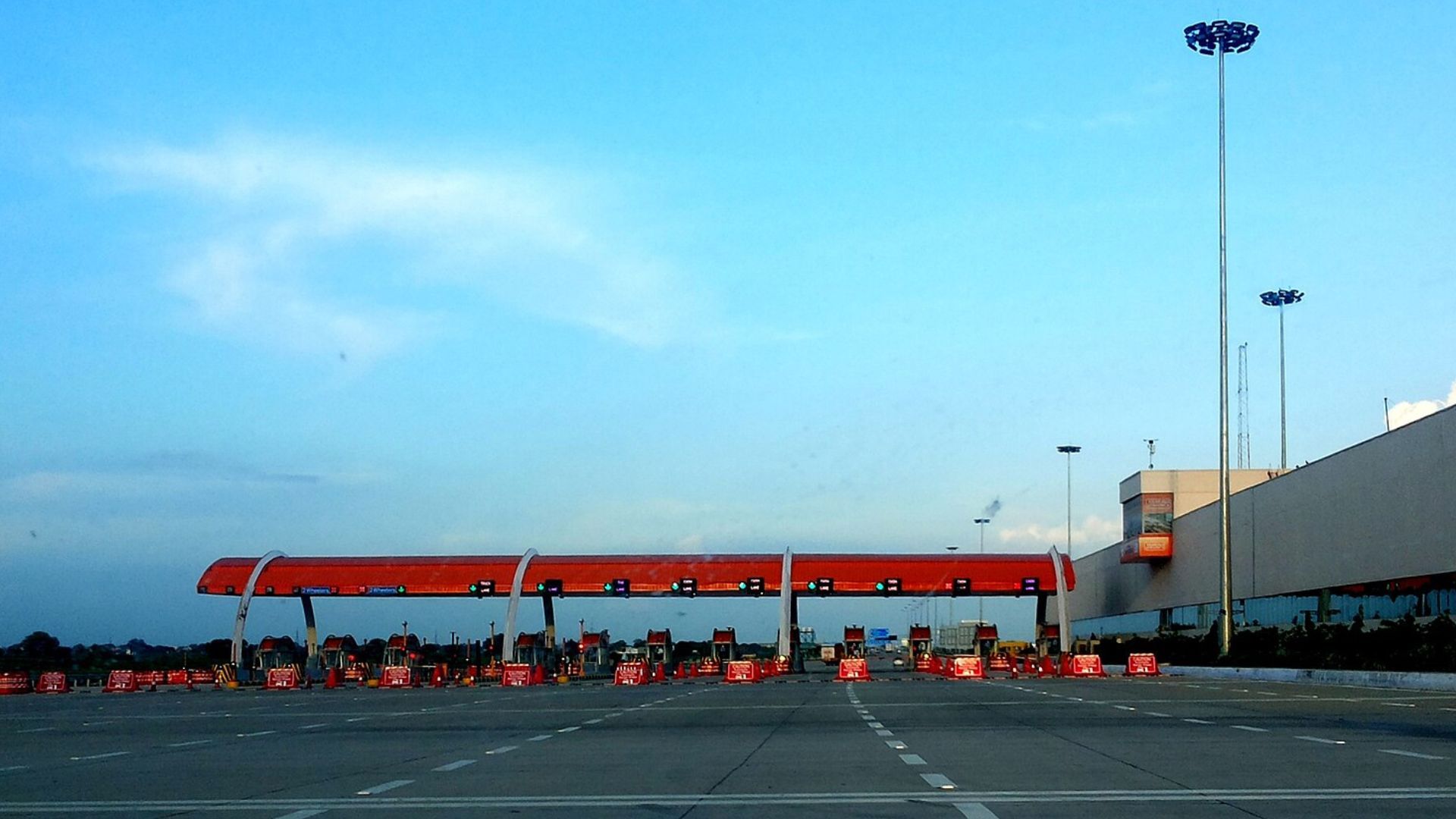 Delhi To Agra Road Trip: The Ultimate Guide To Plan A Weekend Getaway