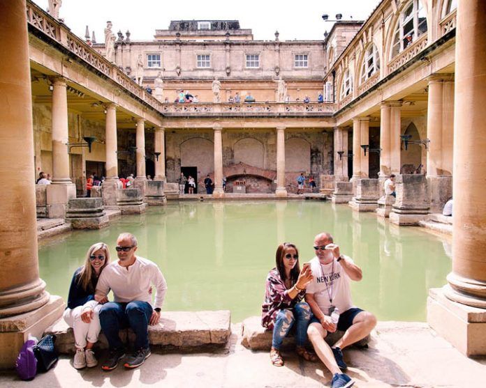 Visit Bath In The UK For Its Therapeutic Hot Waters & Sites Inspired B