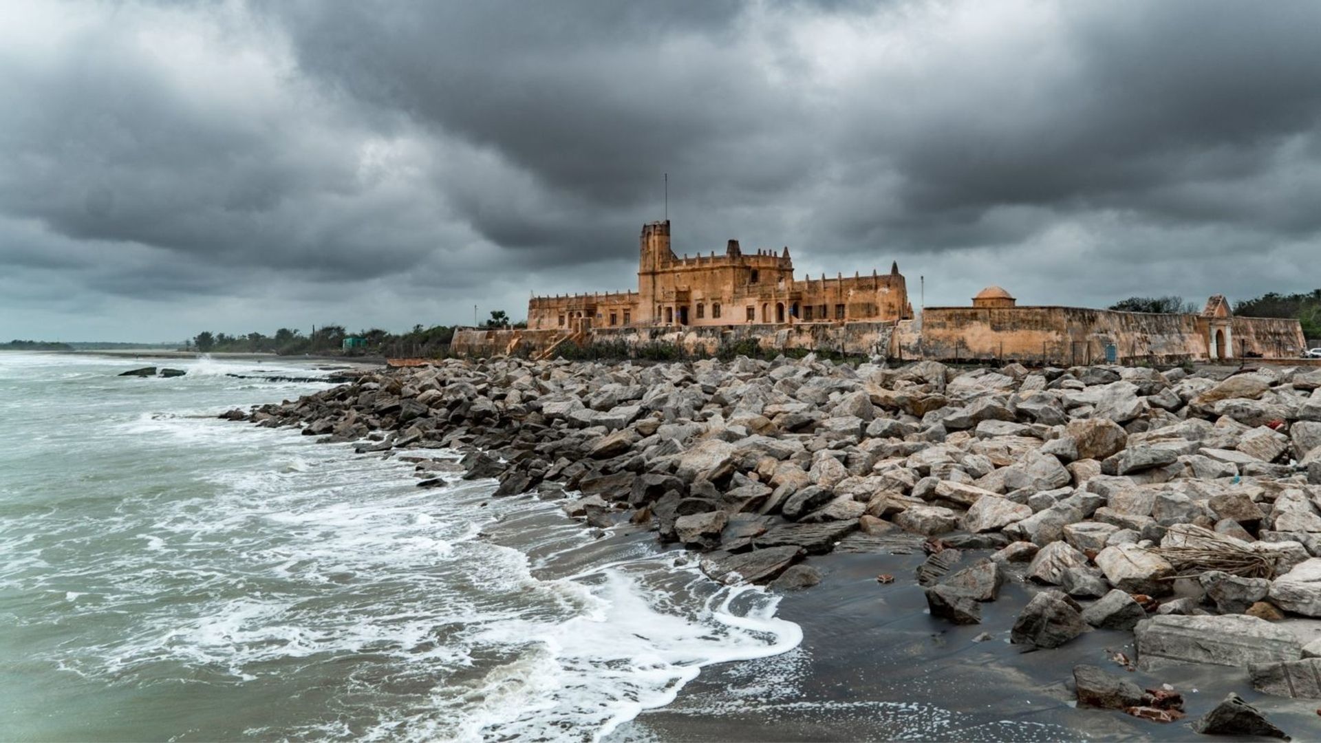 These 8 Offbeat Destinations In India Are Ideal For Year-End Getaways