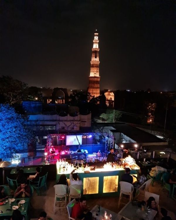 Dramz Delhi Offers The Most Stunning Sundowners in New Delhi