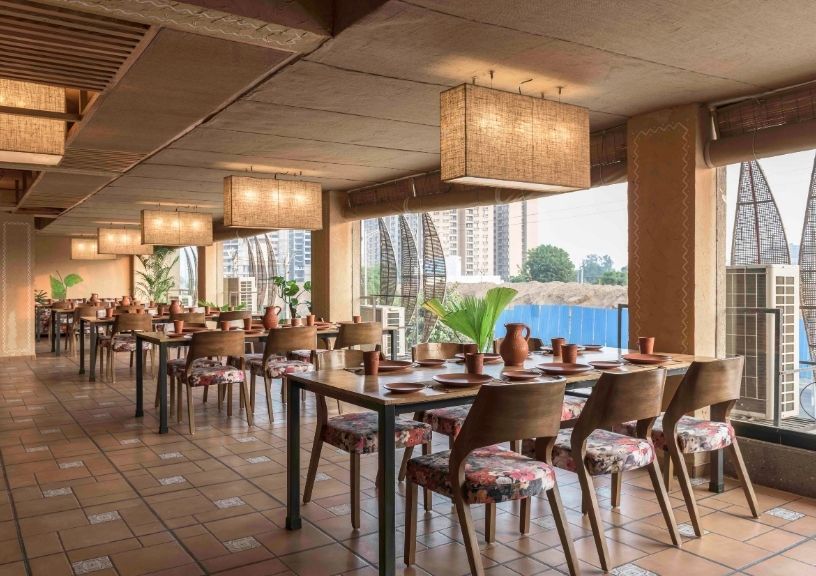 Why is Mitti Ke Rang, Ahmedabad Eco-friendly Restaurant So Special