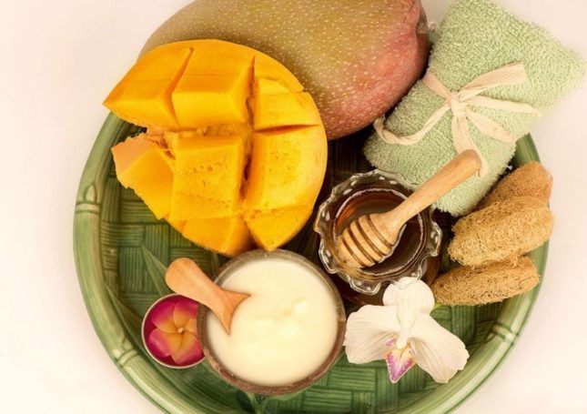 5 Best DIY Mango Face Masks For Radiant Skin. Read Now!
