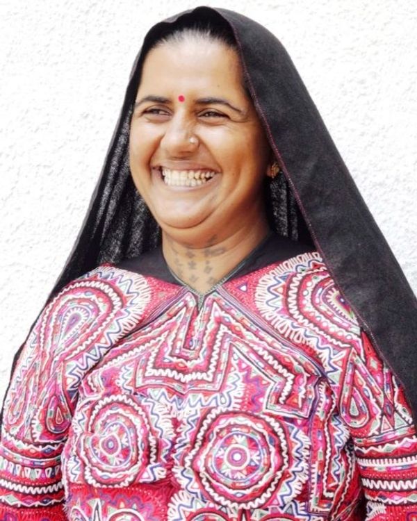 Meet Pabiben Rabari: A Lady Who Took Rabari Embroidery To The World
