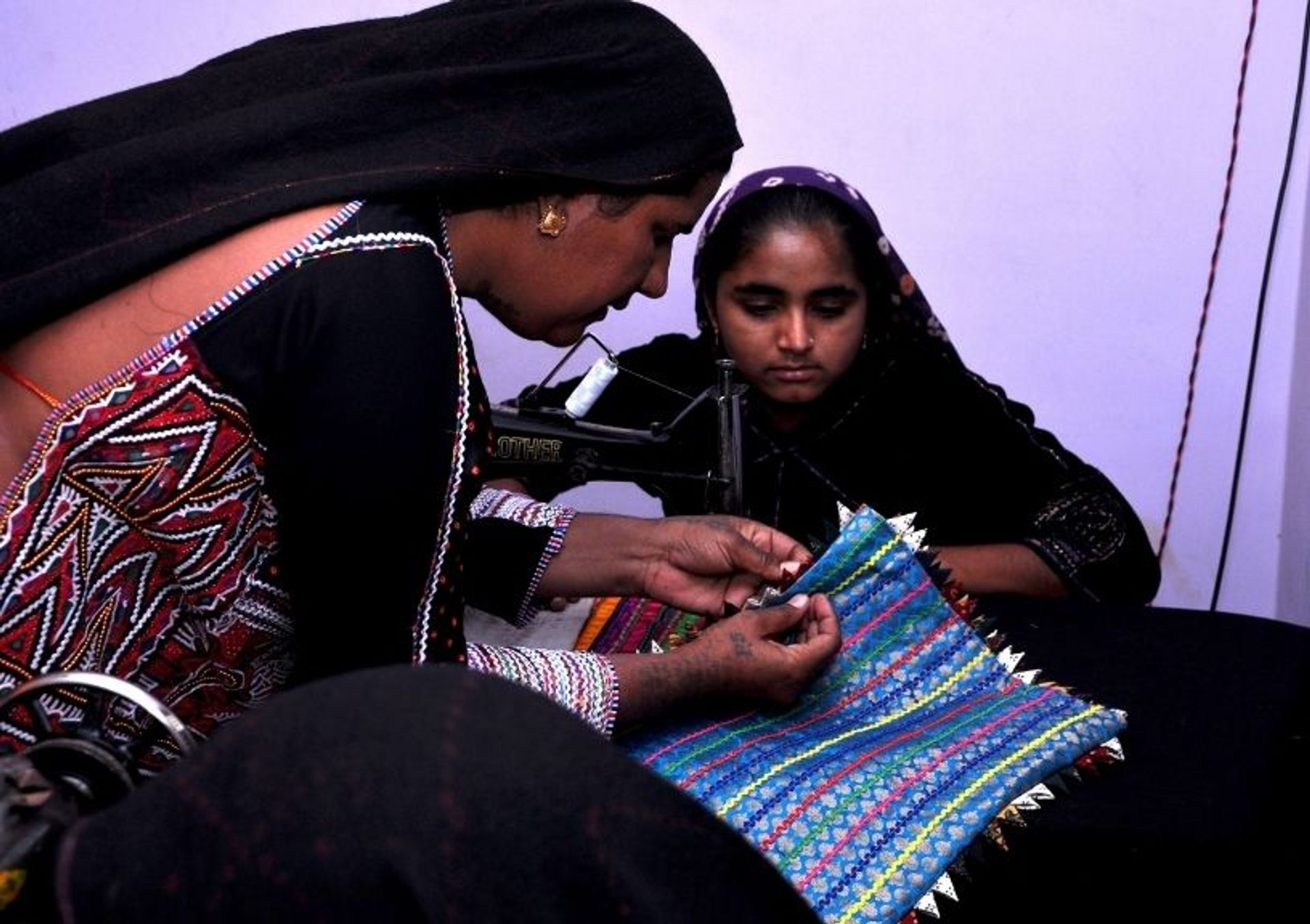 Meet Pabiben Rabari: A Lady Who Took Rabari Embroidery To The World