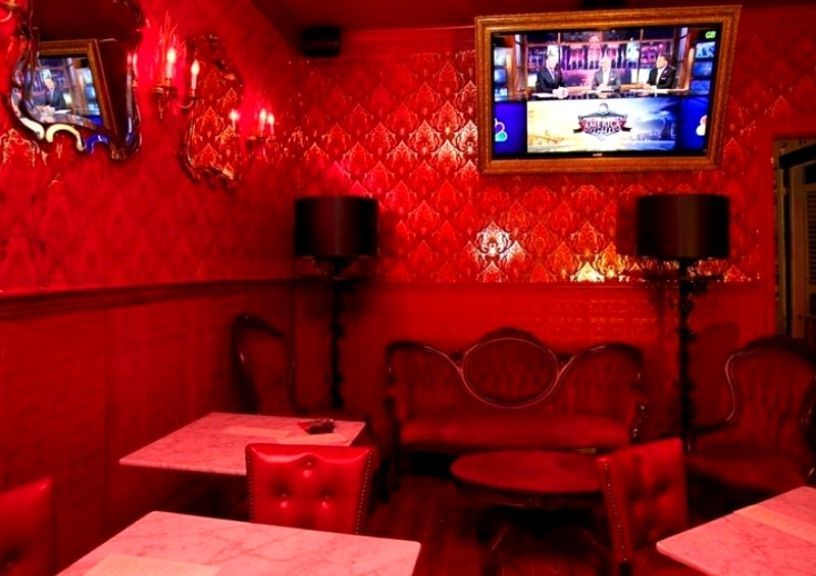 Priyanka Chopra Jonas And Other Celebs Own Restaurants, Too!