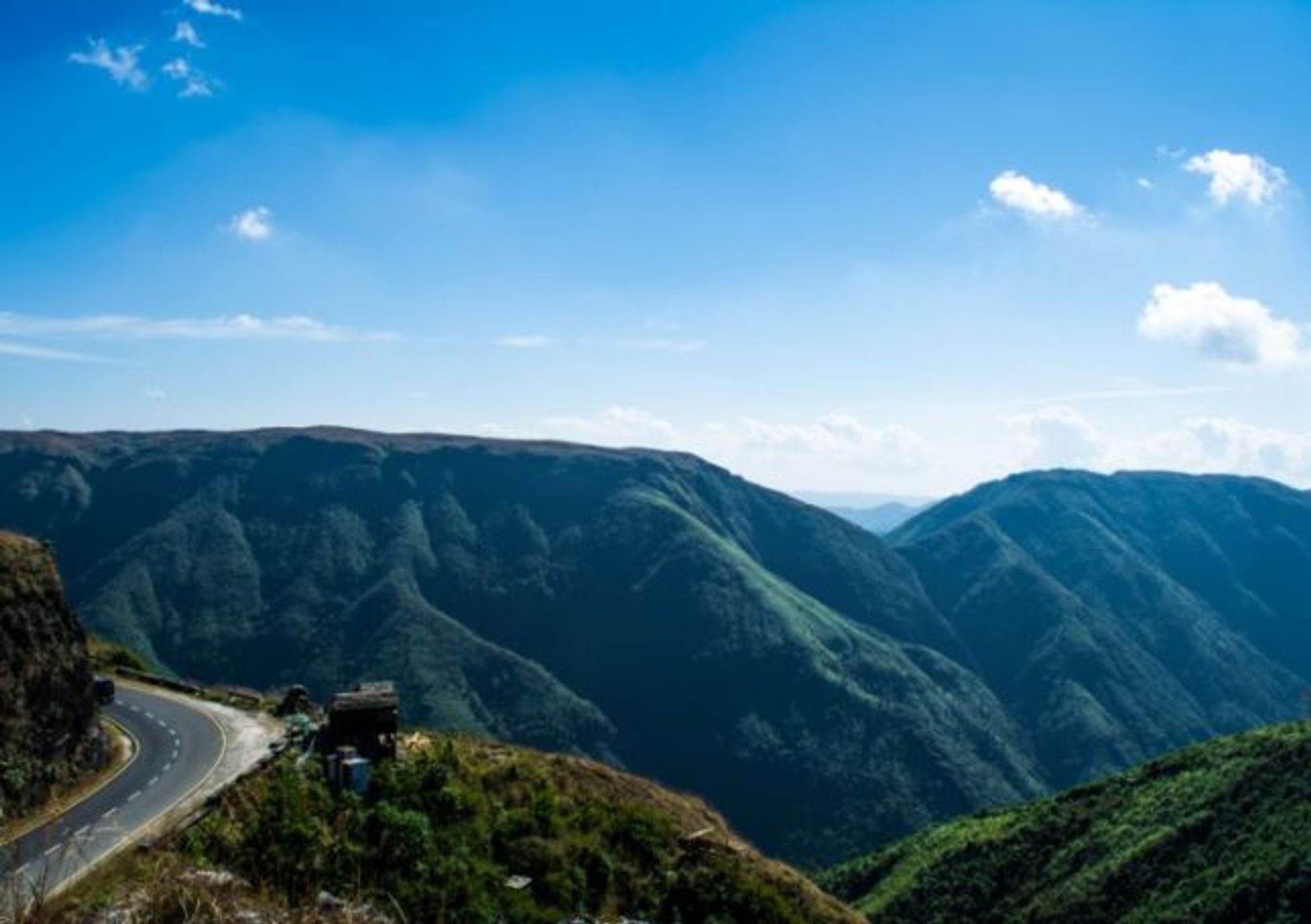 Road Trip To Spend Republic Day Across These 7 Awe-Inspiring Routes
