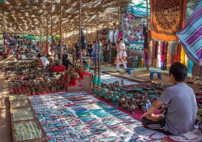 Treat Yourself To Great Bargains At These 7 Shopping Markets In Goa