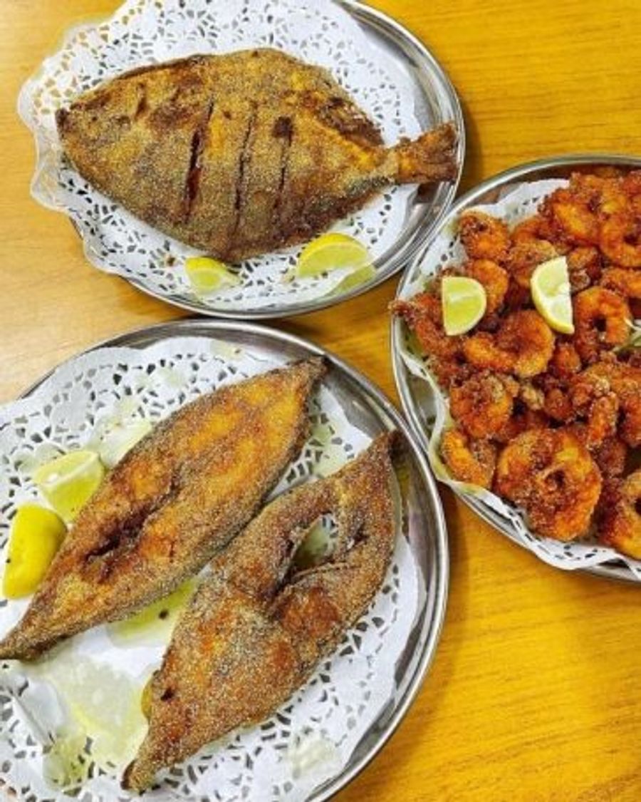 10 Seafood Restaurants In Mumbai That Every Foodie Must Visit