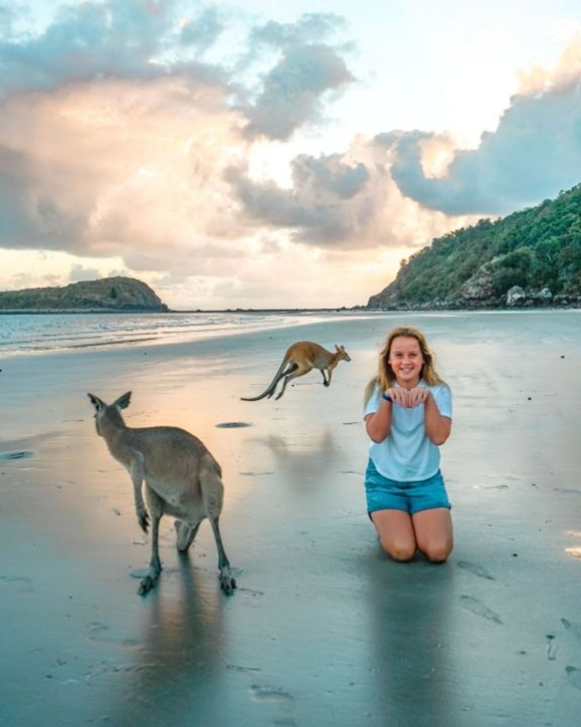 Meet Evie Farrell, A Solo Mum Who Travels The World With Her Daughter