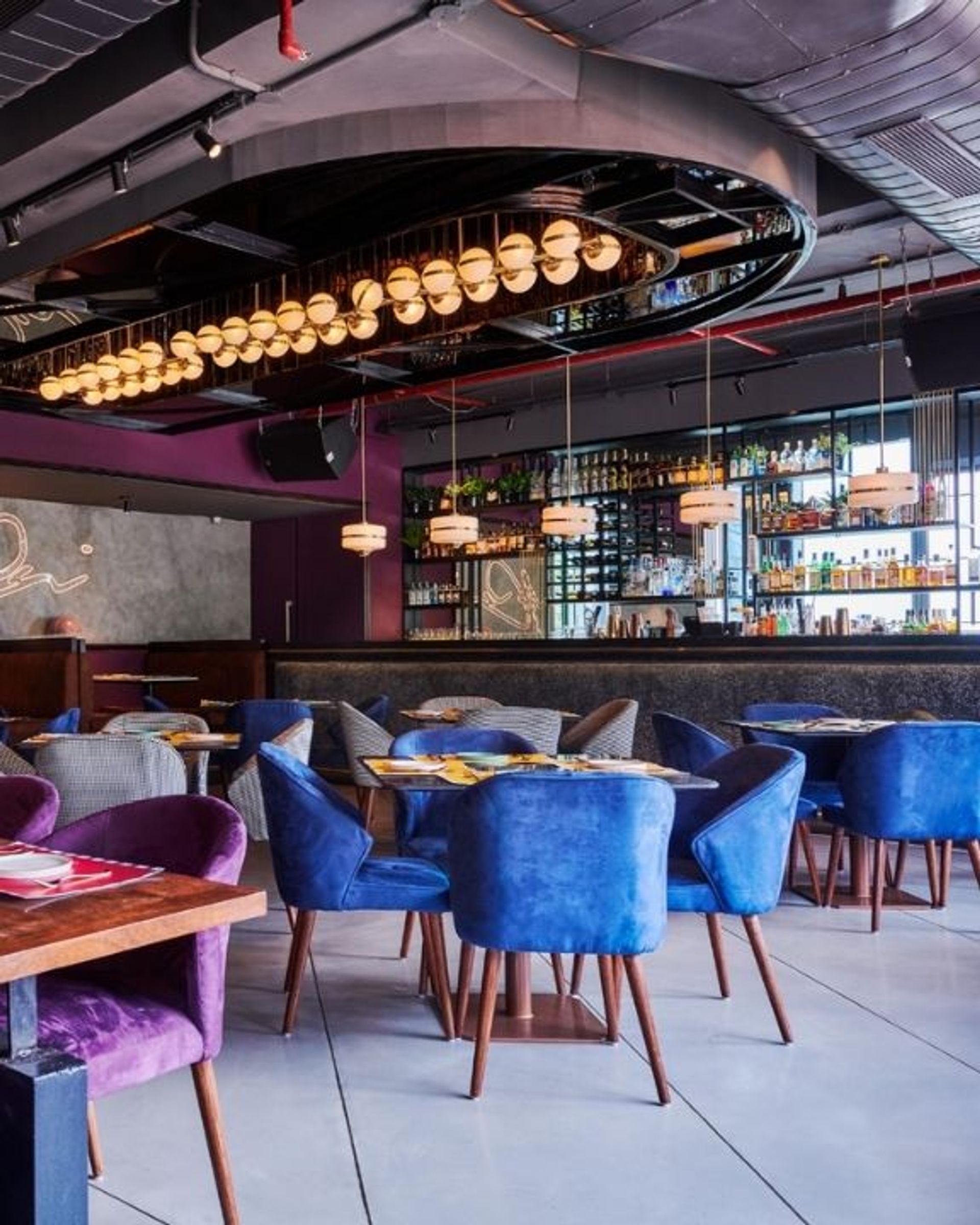 One8 Commune in Delhi Offers Good Times With Comfort Food