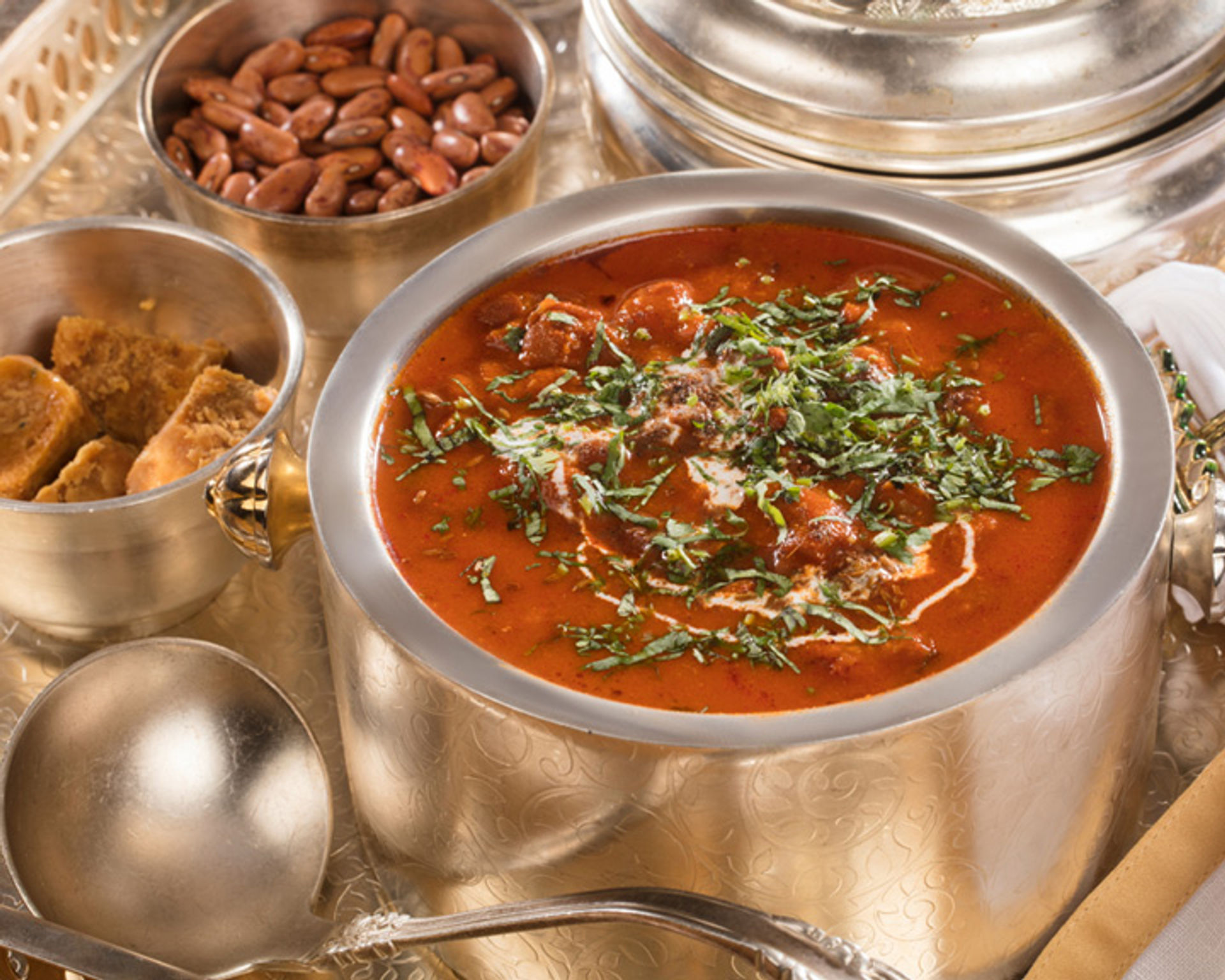 Enjoy ITC Hotels' Curated Dining Experiences With Gourmet Couch