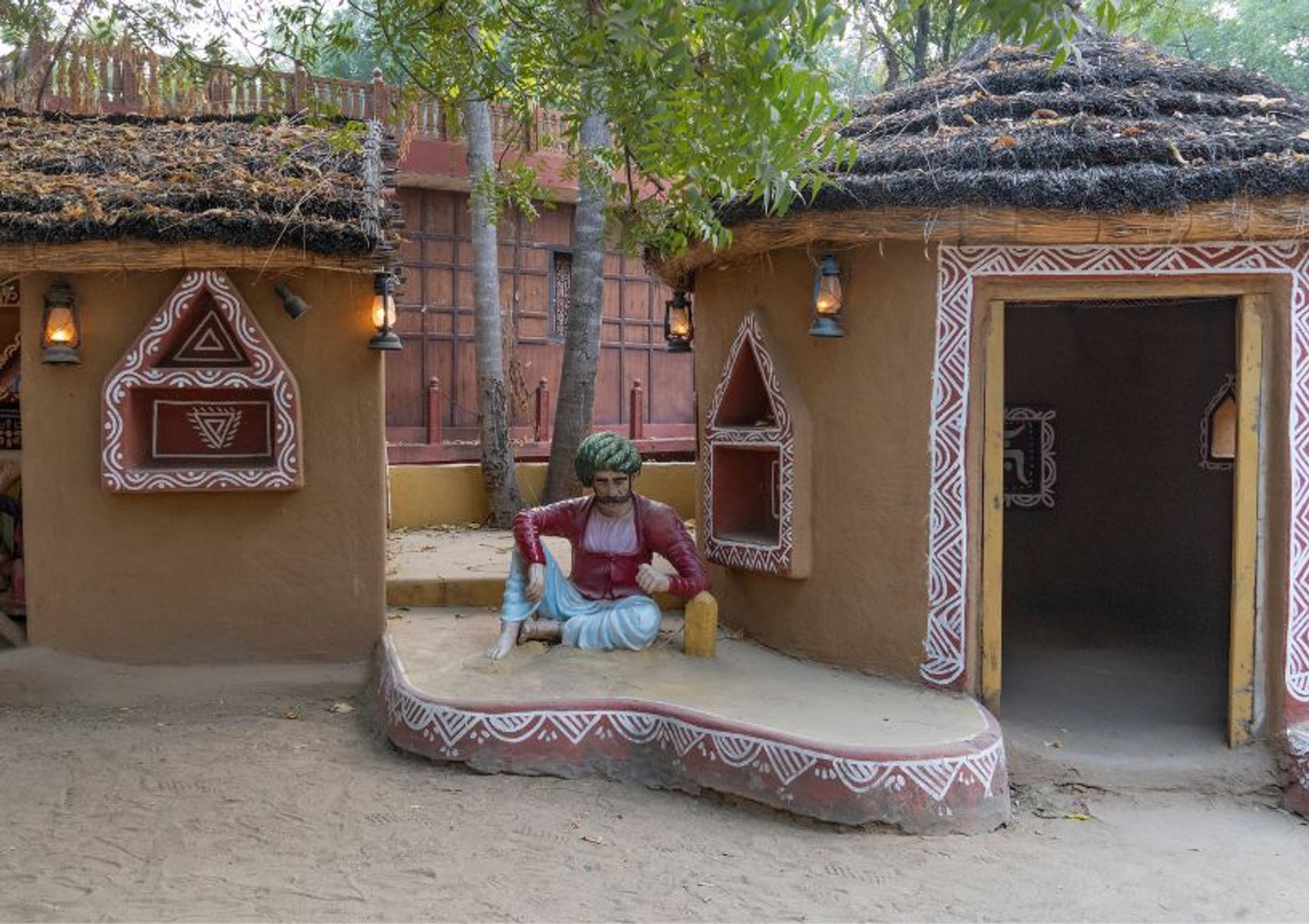 Chokhi Dhani Jaipur: Here's How To Plan A Perfect Family Outing