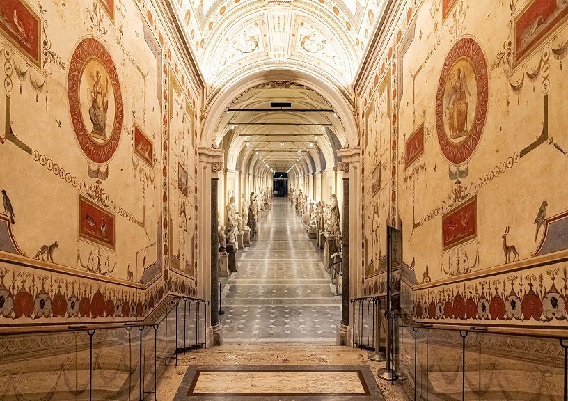 Explore The Vatican Museums Before Dawn With The Head Key Keeper