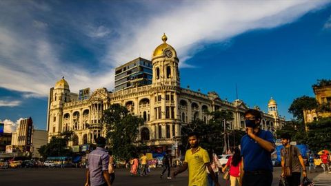 Capture The Charm Of Kolkata At These 7 Street Photography Spots