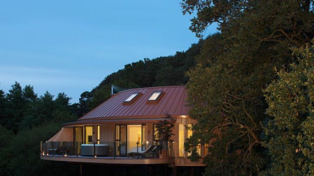 10 Luxury Tree House Stays Around The World
