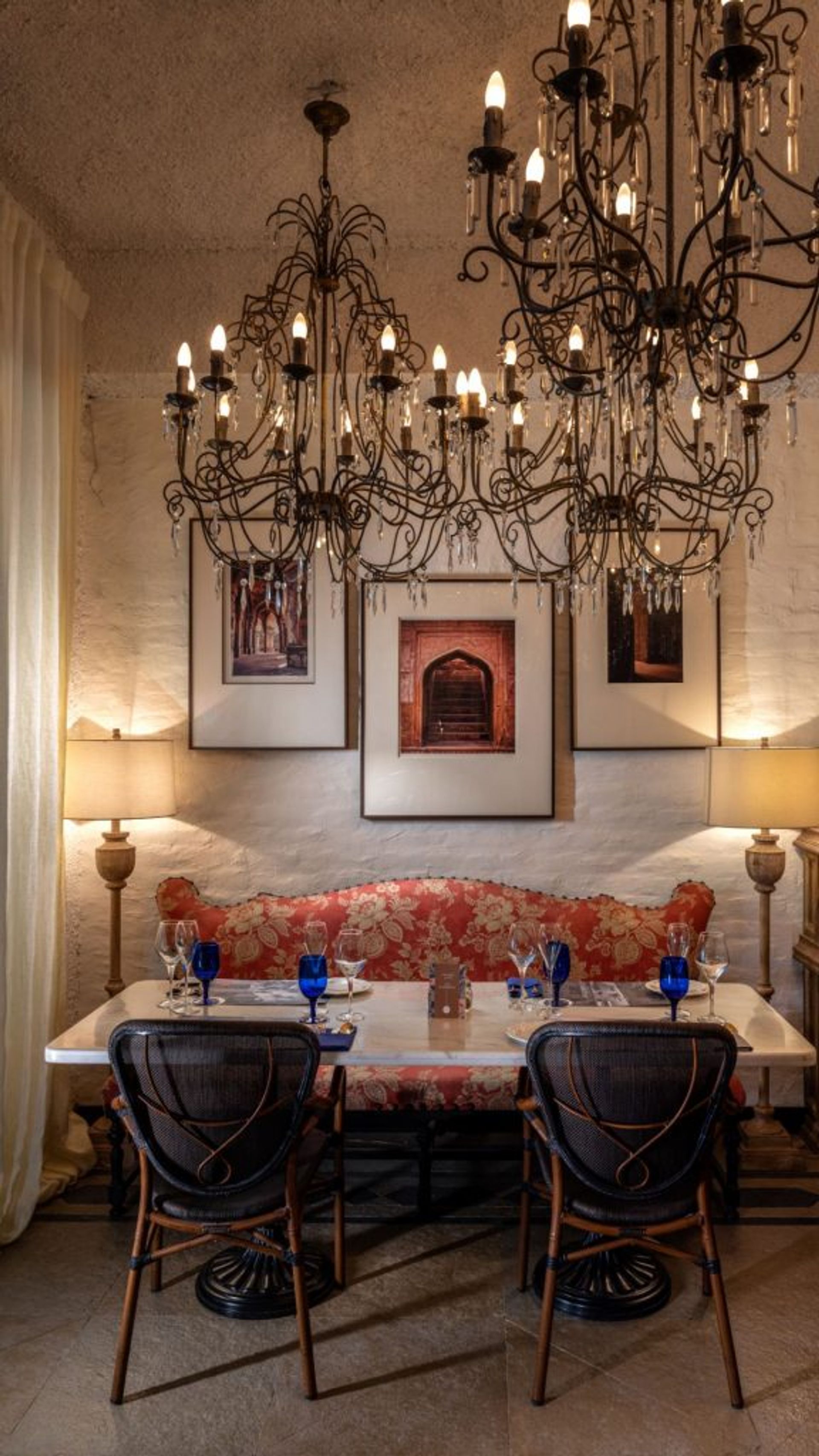 TL Reviews: Beyond Designs Bistro, Where Food Meets Art In New Delhi