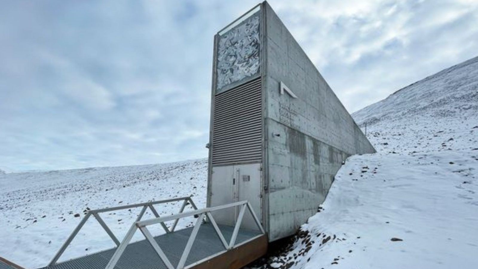 The Northernmost Town In The World, Longyearbyen Is A Rare Destination