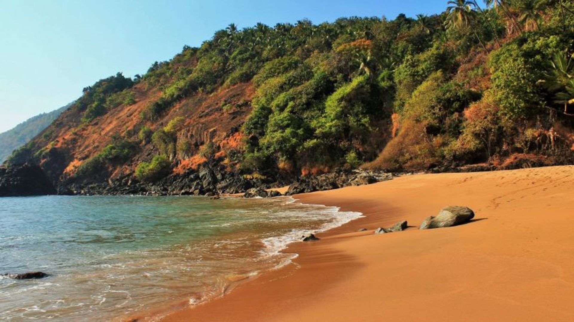 These 18 Hidden Beaches In Goa Are A Treat To Explore