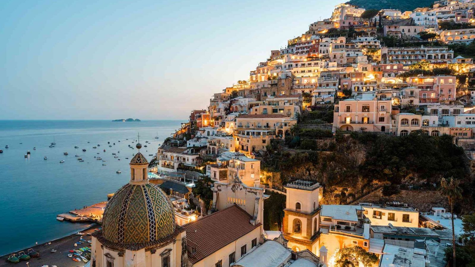 10 Best Luxury Coastal Vacations Around The World