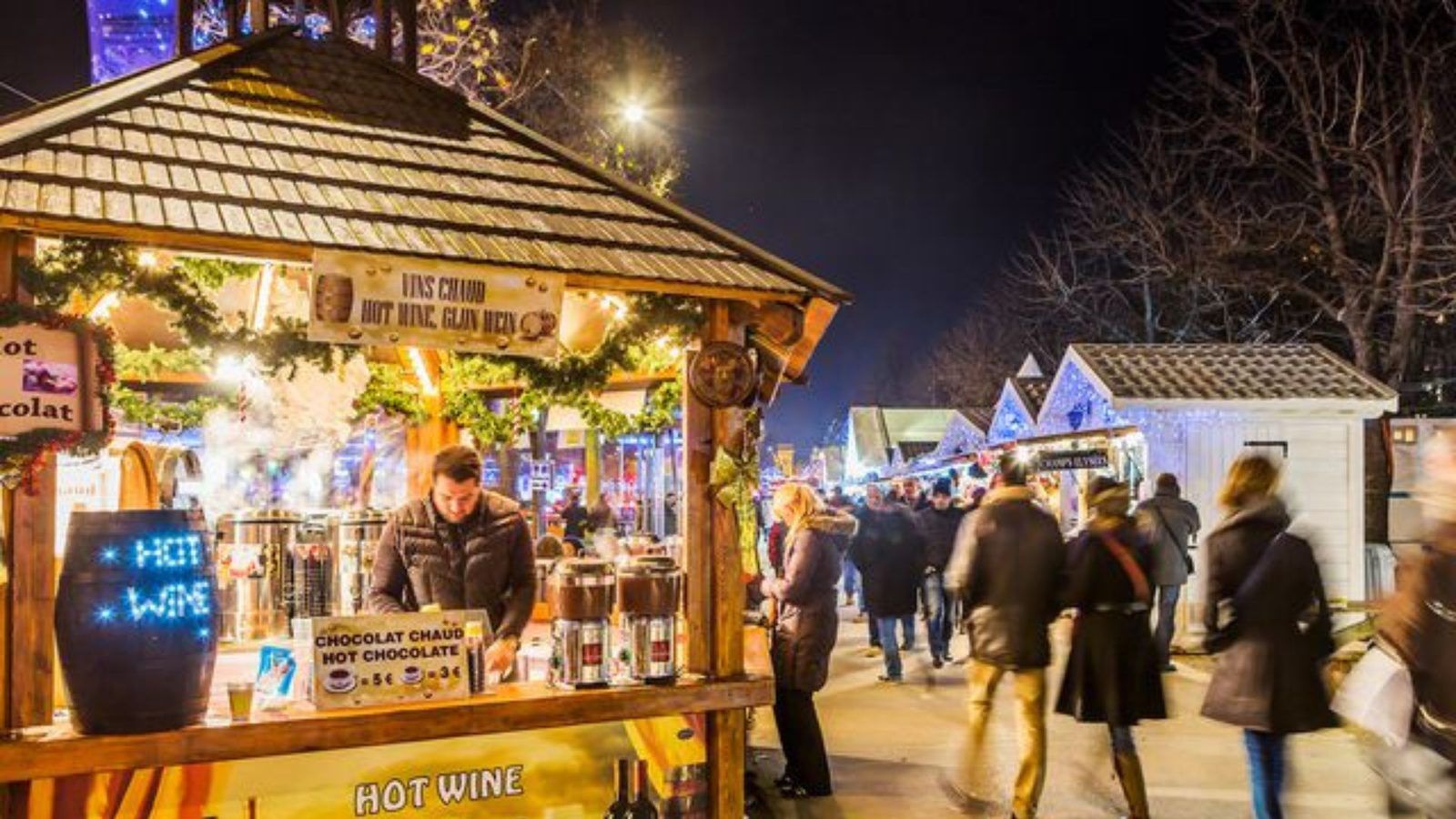 How To Spend The Perfect Christmas In Paris