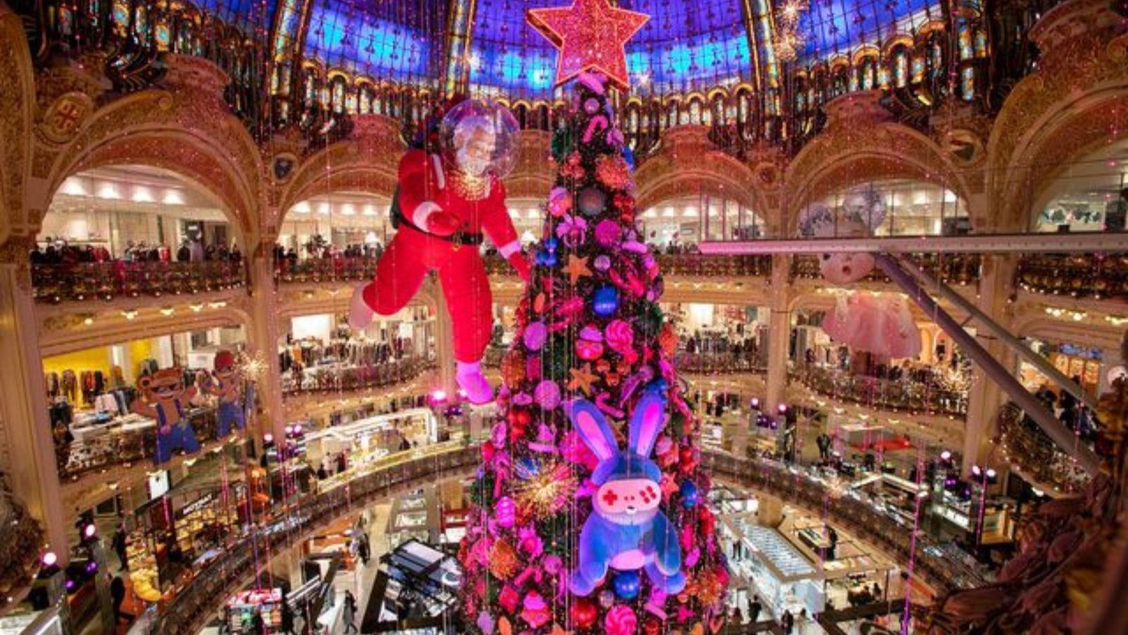 How To Spend The Perfect Christmas In Paris
