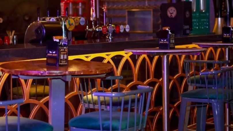 The Best Pubs In Mumbai To Eat And Drink