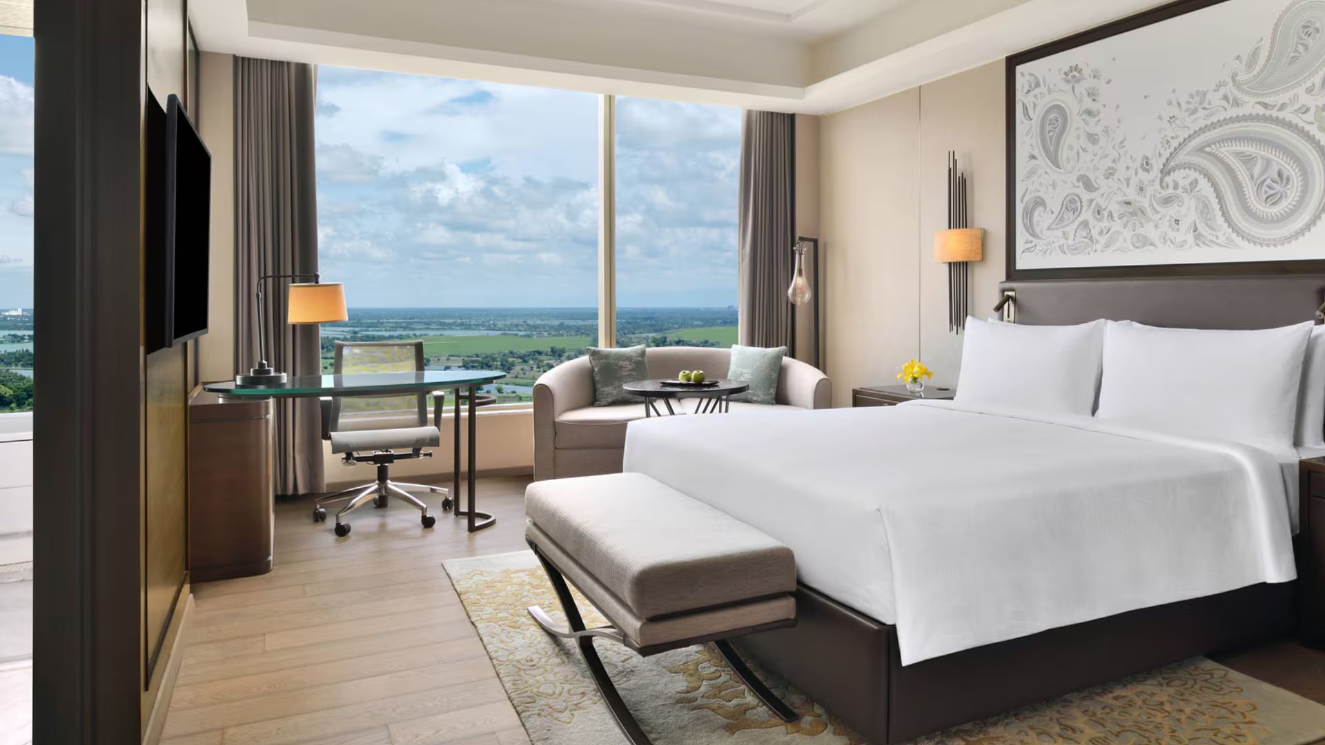 Hotels In Kolkata: Our Top Picks For Luxe Stays In The 'City Of Joy'