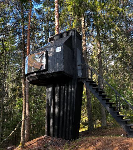 I Stayed In A Secret Tree House In Finland — Here's What It Was Like