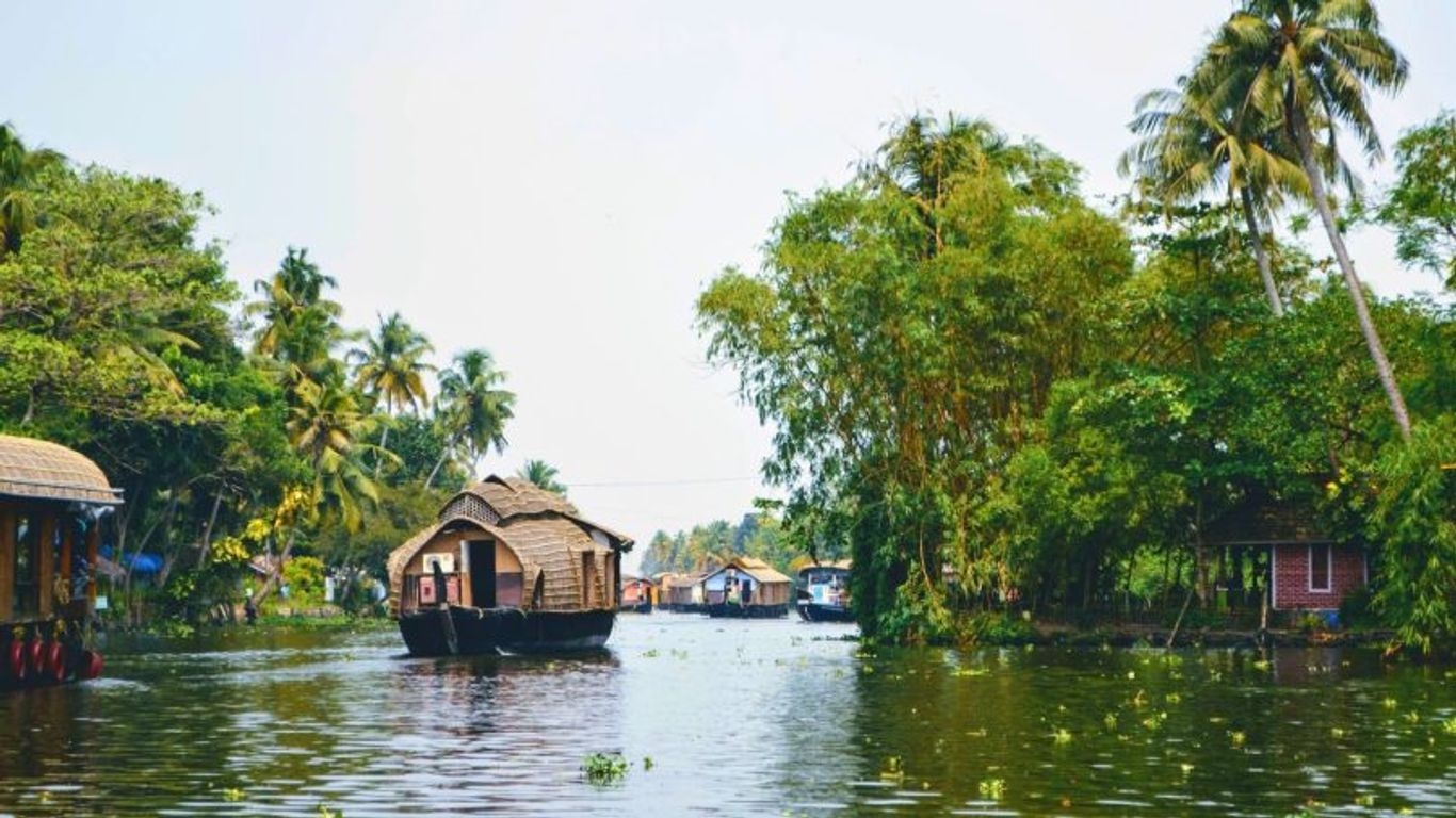 10 Beautiful Places In India That Resemble International Destinations