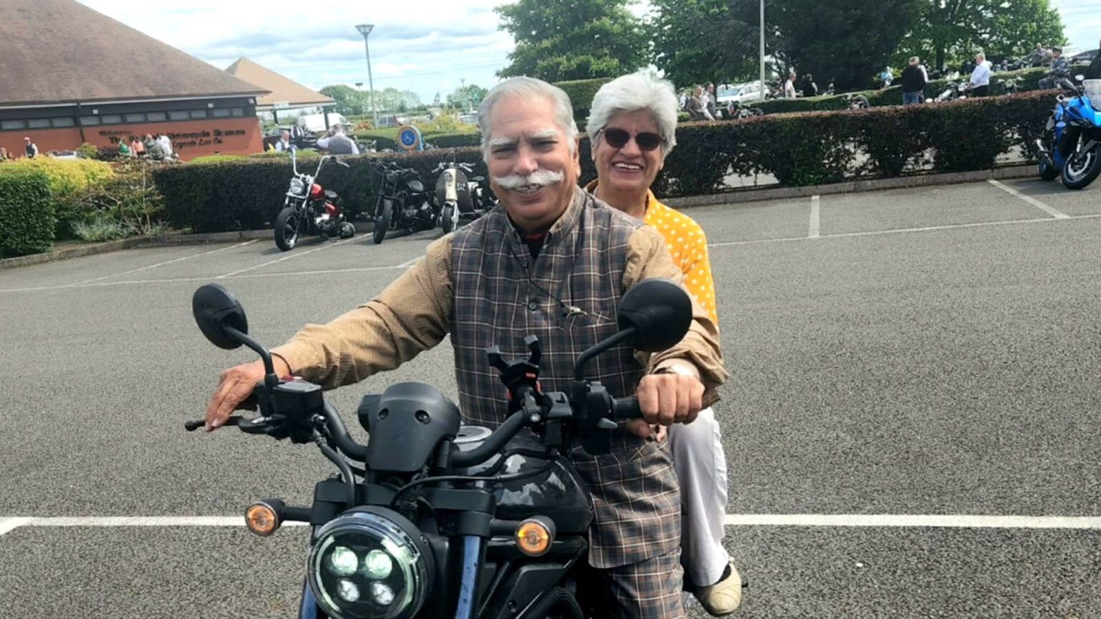 Meet Yogeshwar & Sushma Bhalla, The Two Elders Biking Through India