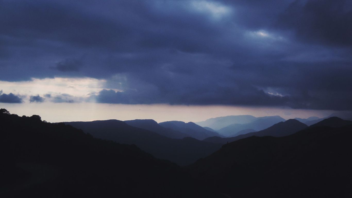 Meghalaya Itinerary: Exploring The Land Of Clouds, Caves, And Waterfalls