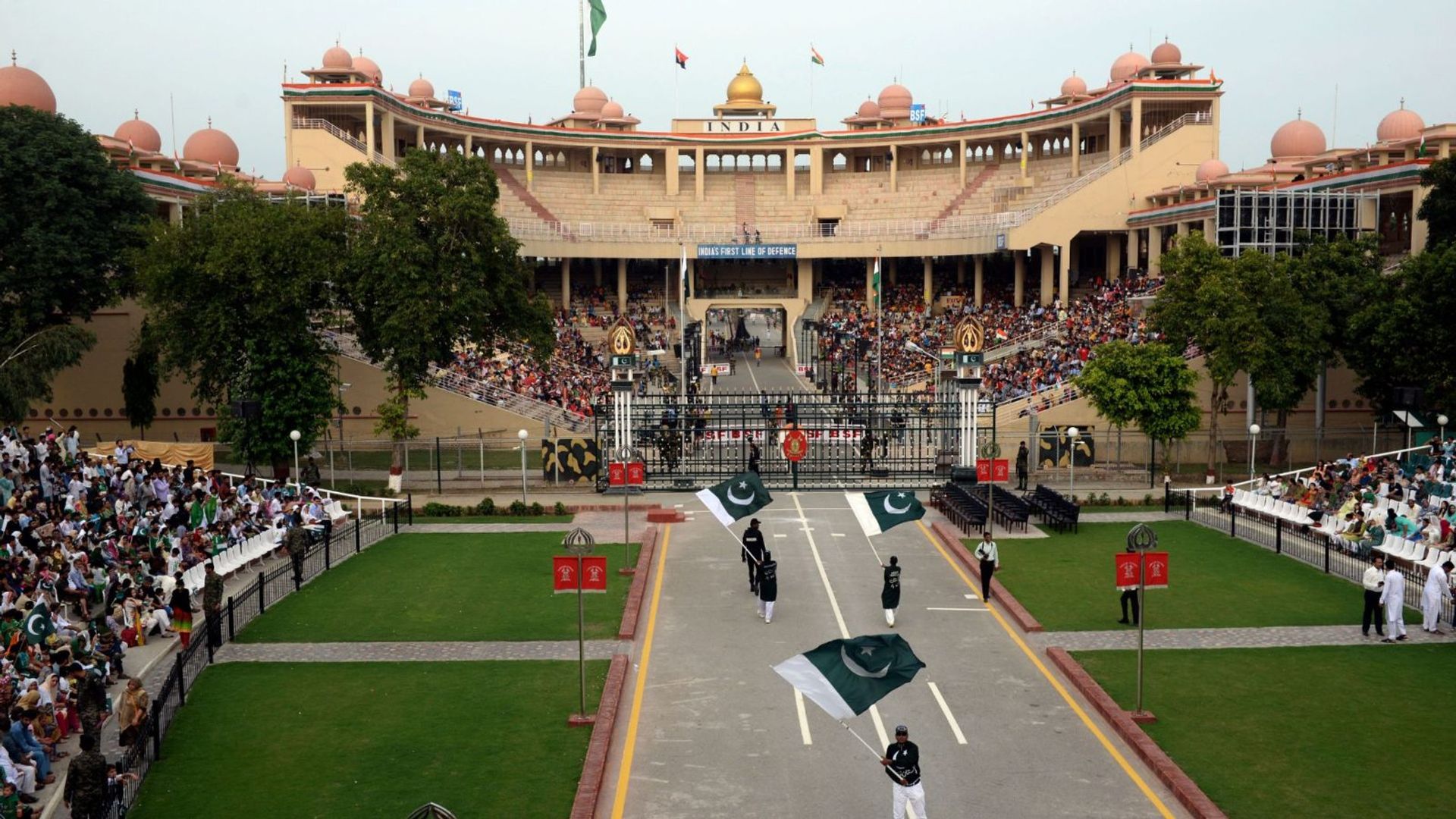 Everything You Need To Know About Wagah Border