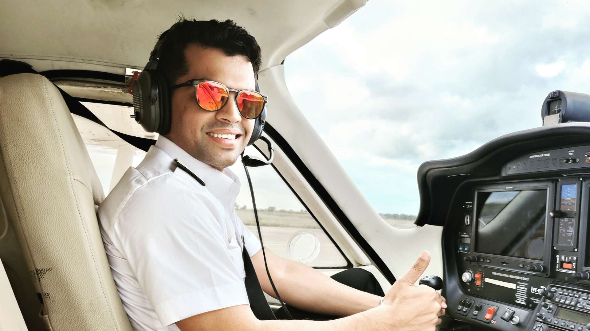 Meet Captain Mohit Teotia, The Pilot Who Makes Announcements In Prose