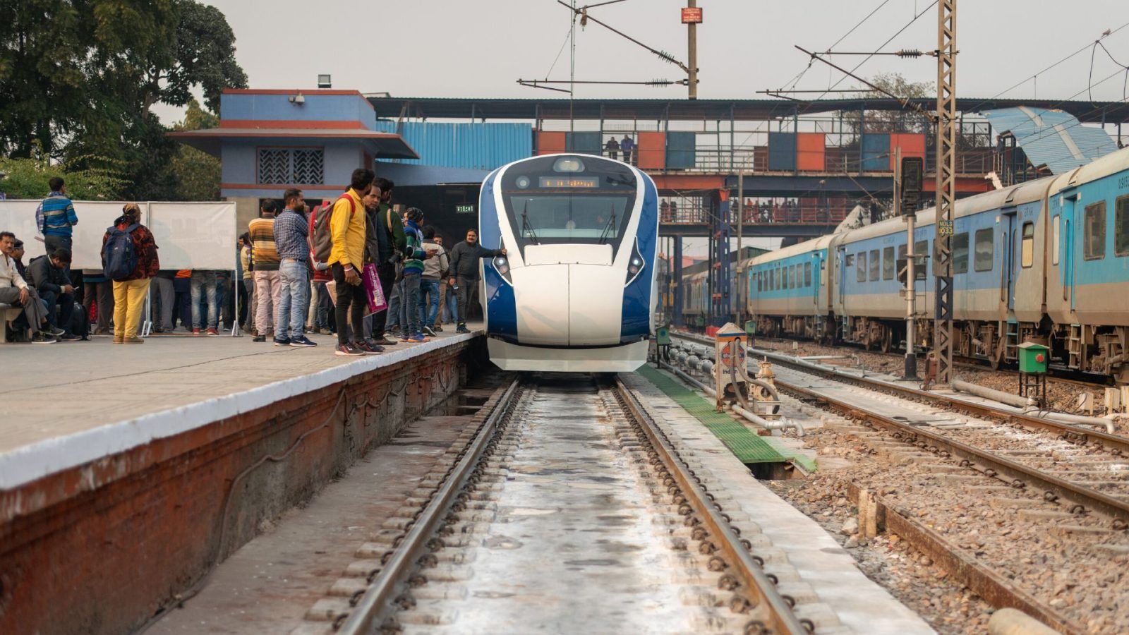 Vande Bharat Express Train Flagged Off On Secunderabad-Tirupati Route