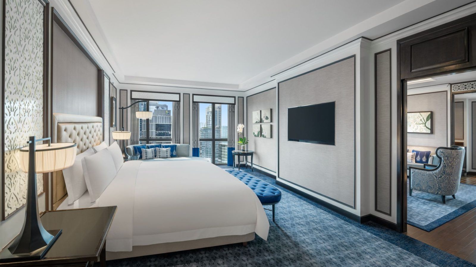 The Athenee Hotel, Bangkok Is Your Answer To A Royal Vacation