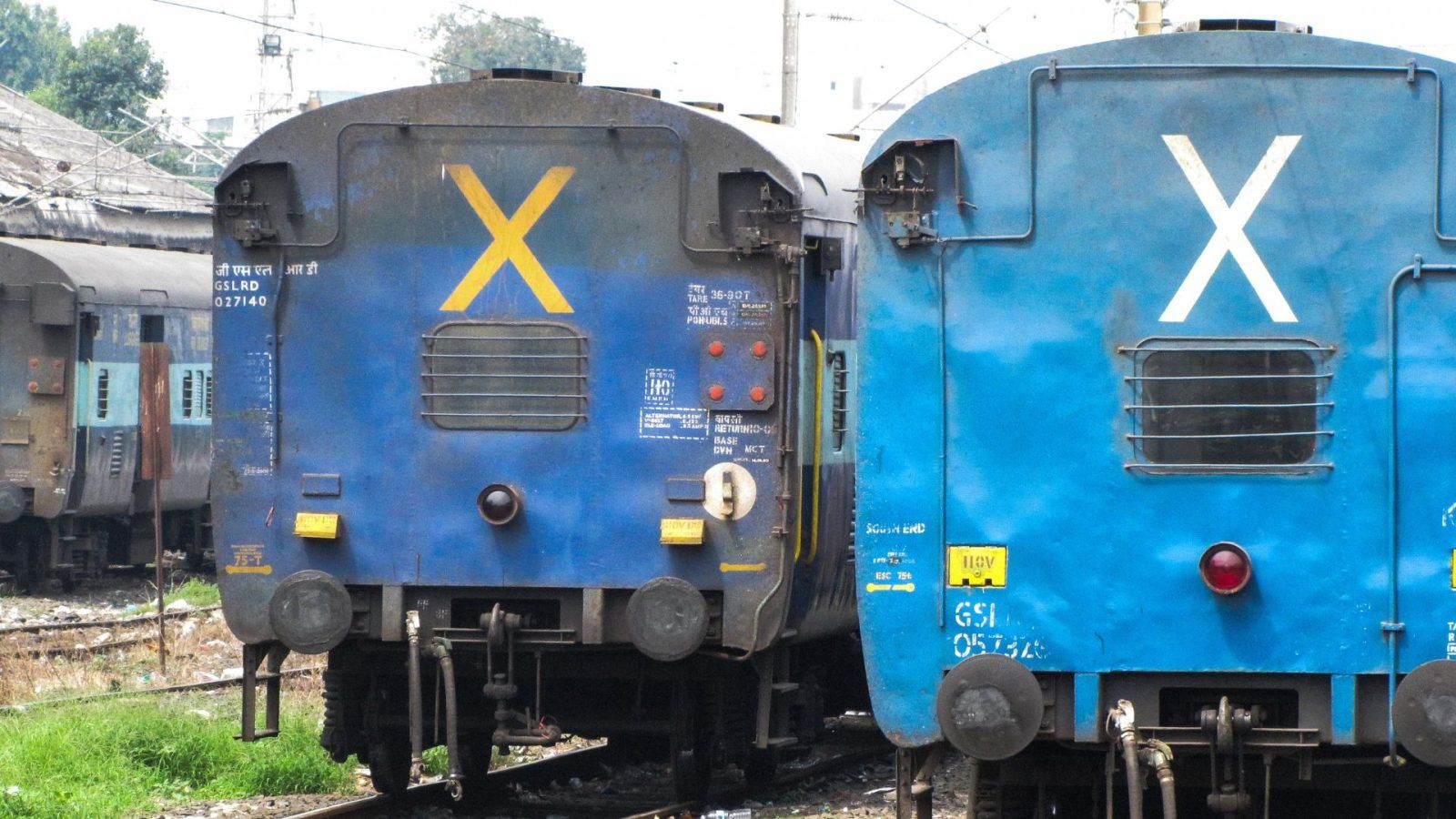 Ever Wondered What The X Symbol On A Train Means?