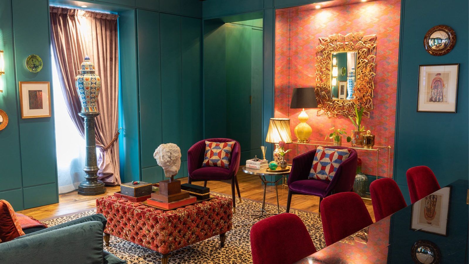 Handsfree Shopping At The Bicester Collection Is A Shopper's Dream