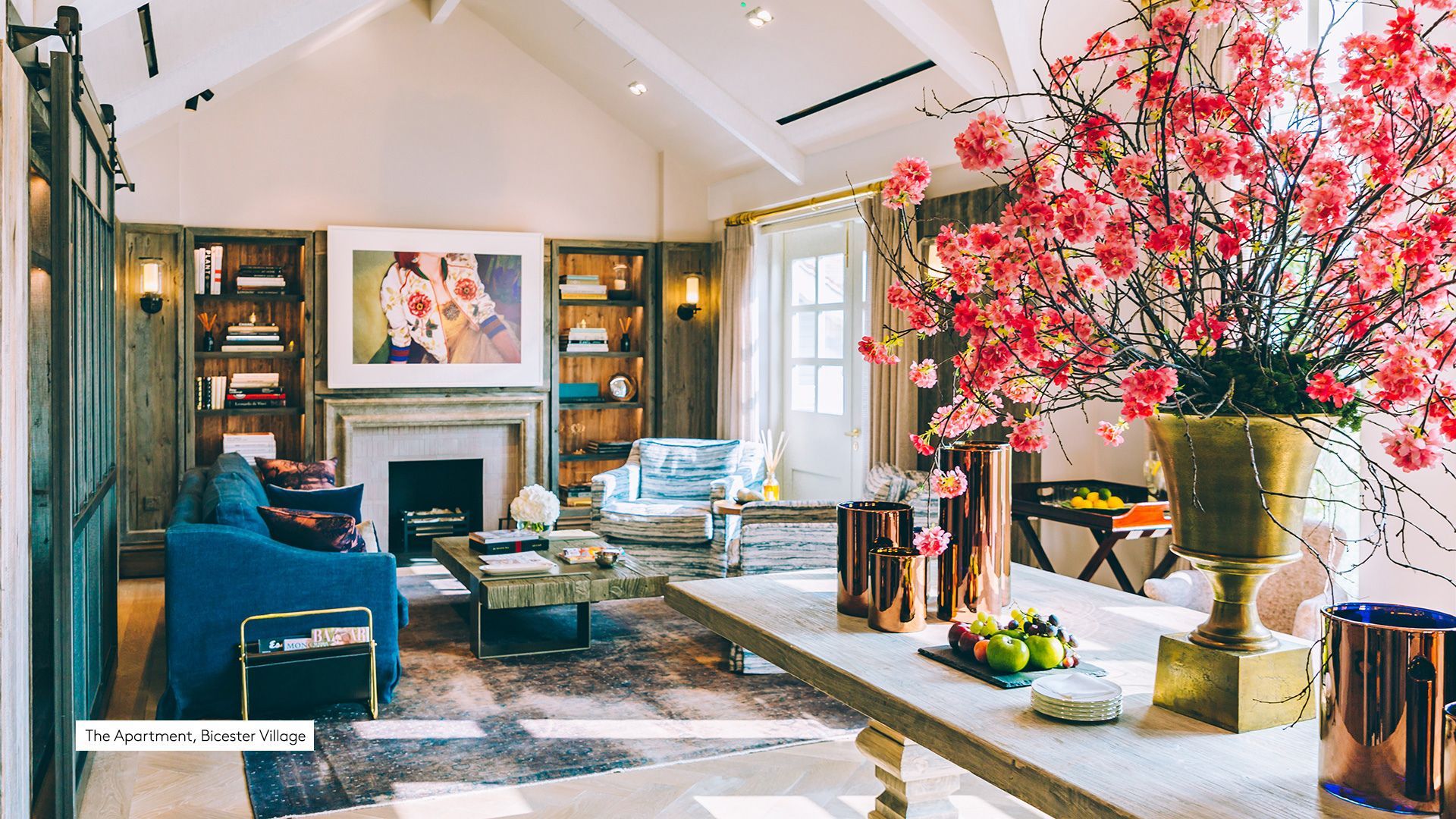 Handsfree Shopping At The Bicester Collection Is A Shopper's Dream