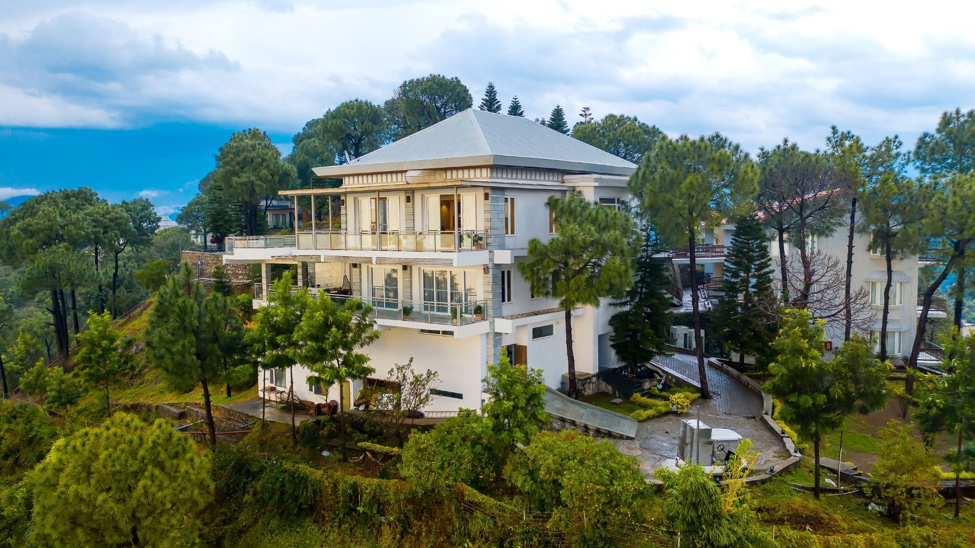 Experience Nirvana At Moksha Himalaya Spa Resort In Himachal Pradesh