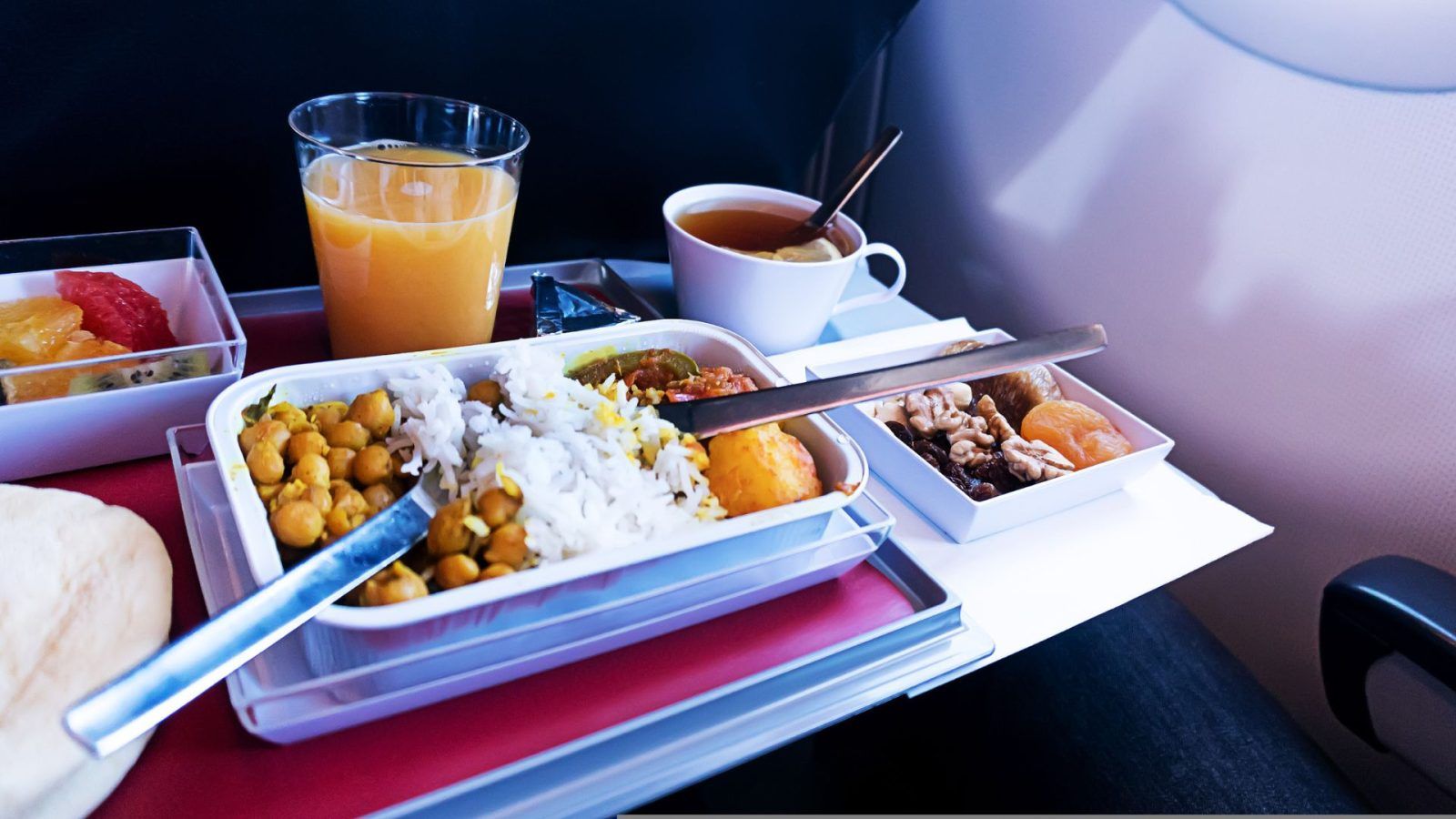 Air India Express Teams Up With Gourmair For In-Flight Meals