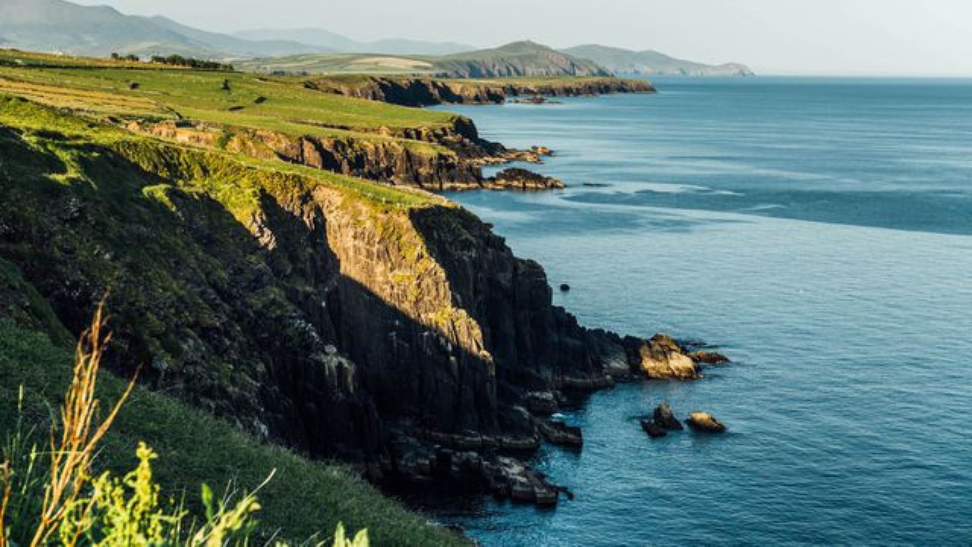 How To Explore Dingle, Ireland